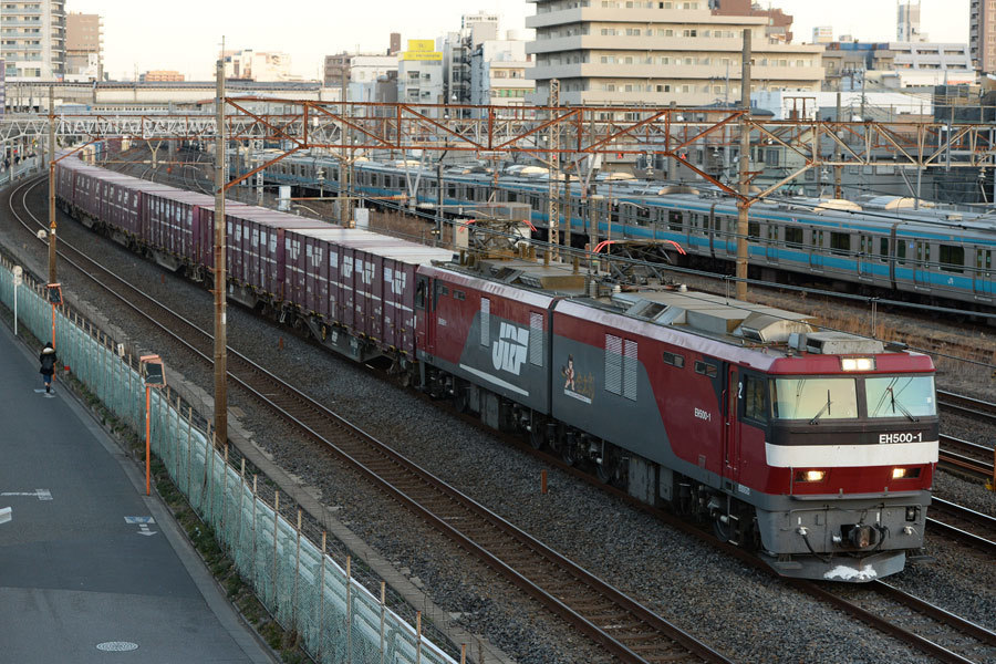 EH500－1号機が3070レに: 臨zawa混合列車